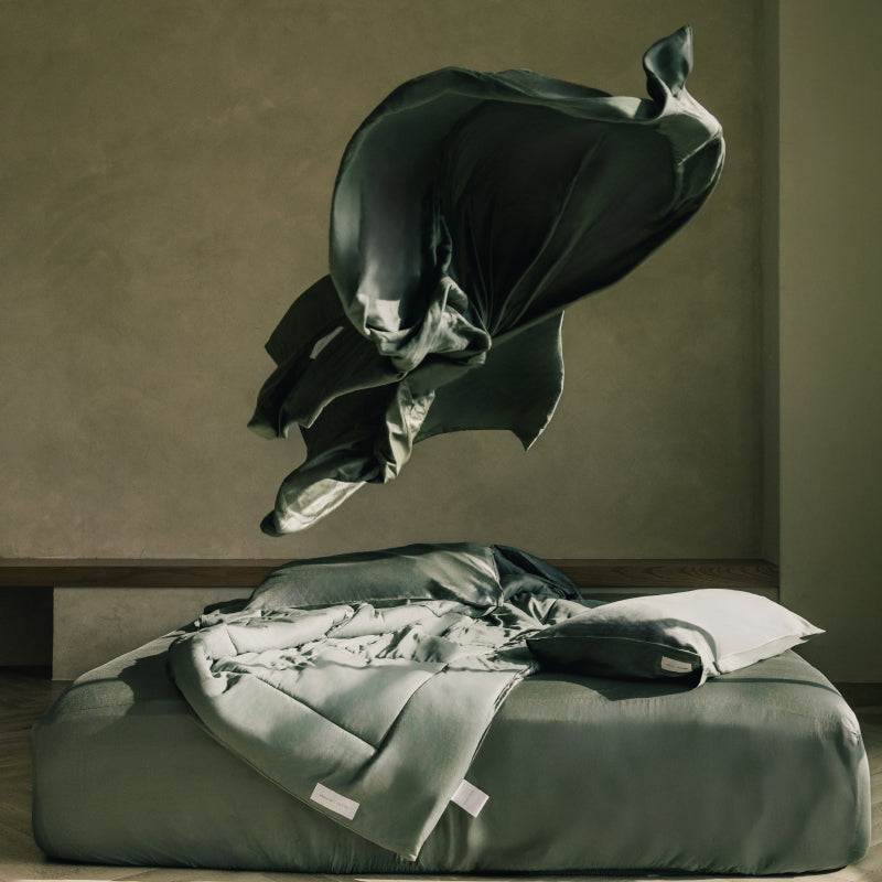 台灣 citiesocial | ESCURA 雙面蓋恆溫抱抱被 一件取代夏冬被與被套 夏季系列新登場 55 折起 | 限時 7 日優惠 | citiesocial | 找好東西