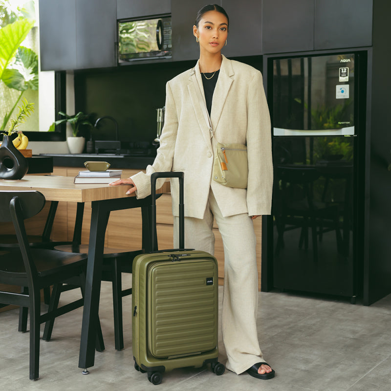 新尺寸 升級版 CUBO 19吋 前開式可擴充 防盜拉鍊 登機箱 酷黑/ 仙人掌綠/岩石藍/ 黃金焦糖/ 亞麻白 | LOJEL | citiesocial | 找好東西